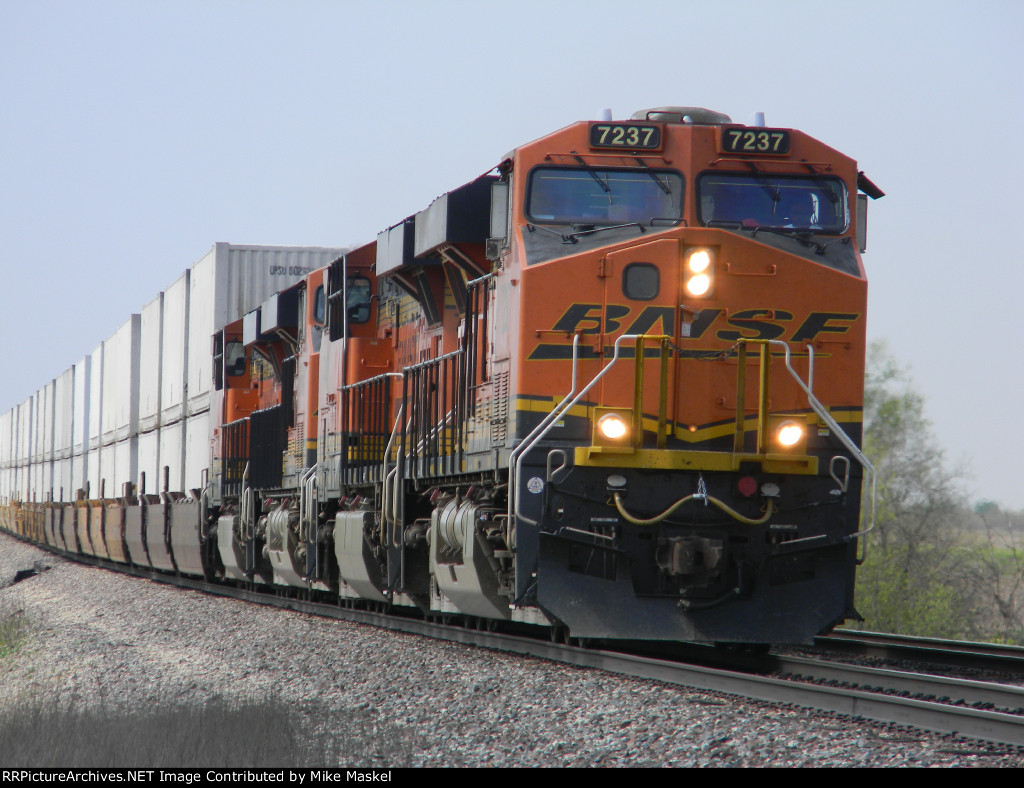 BNSF 7237